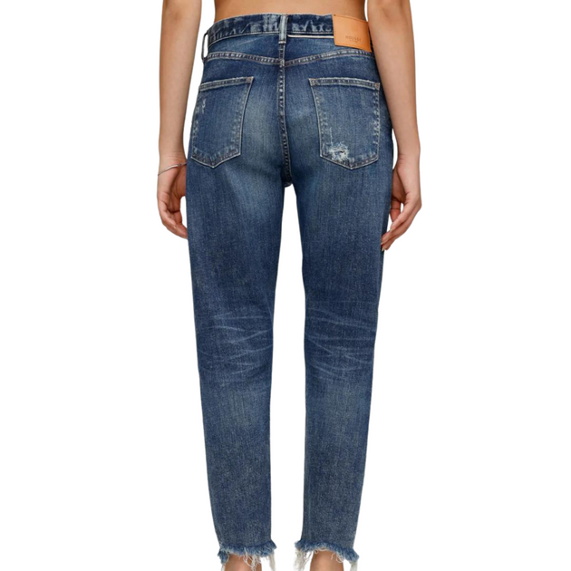 Adrian Friend – Gretta & Co.